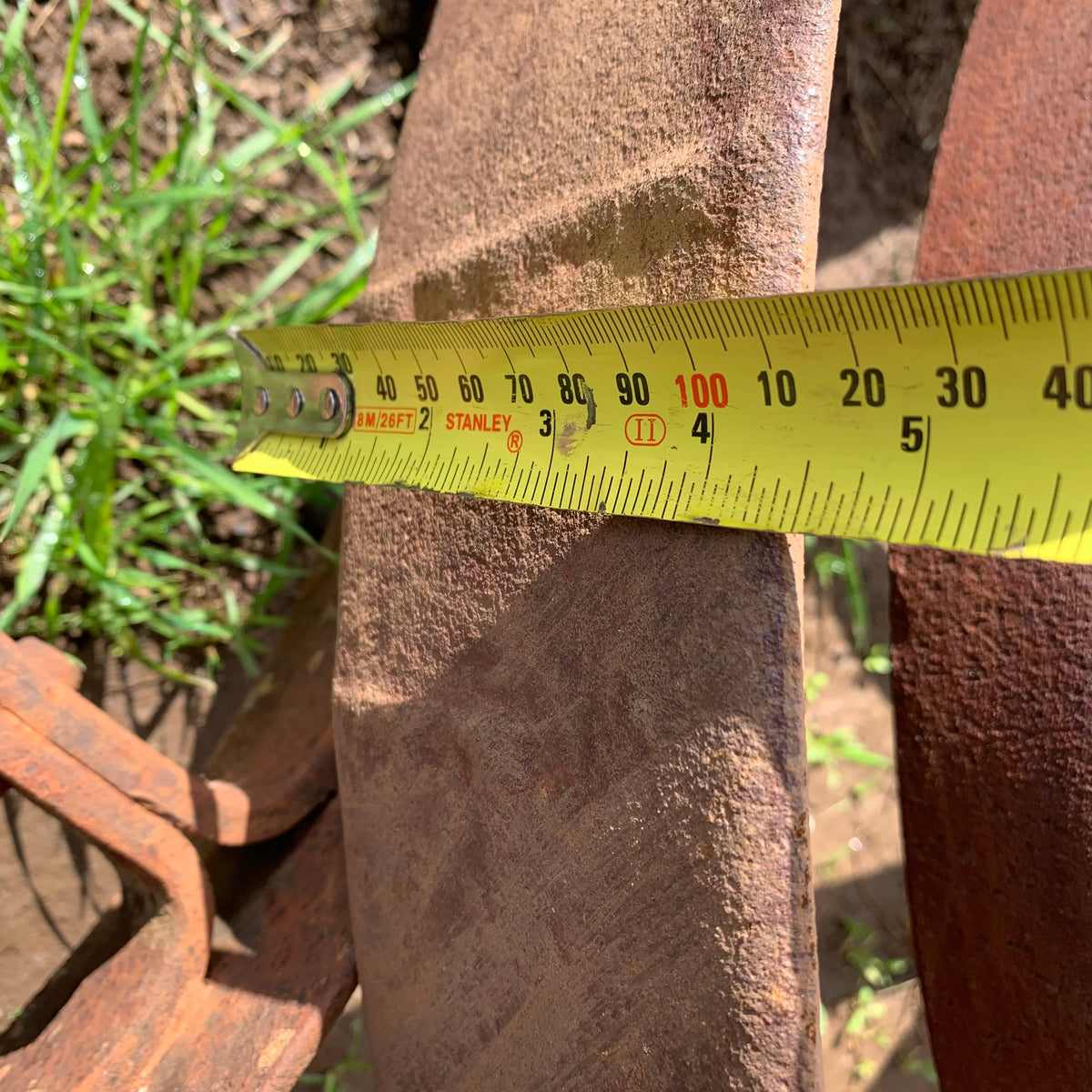 Antique Wheel With Toothed Cog Wheel For Garden Art Display - PICKUP O ...